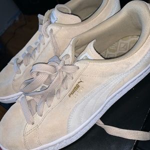 Puma | Shoes | Tan Pumas | Poshmark